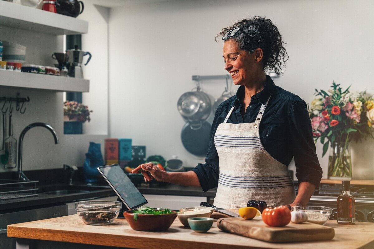 How to Improve Cooking Skills: Essential Tips and Techniques for Better ...